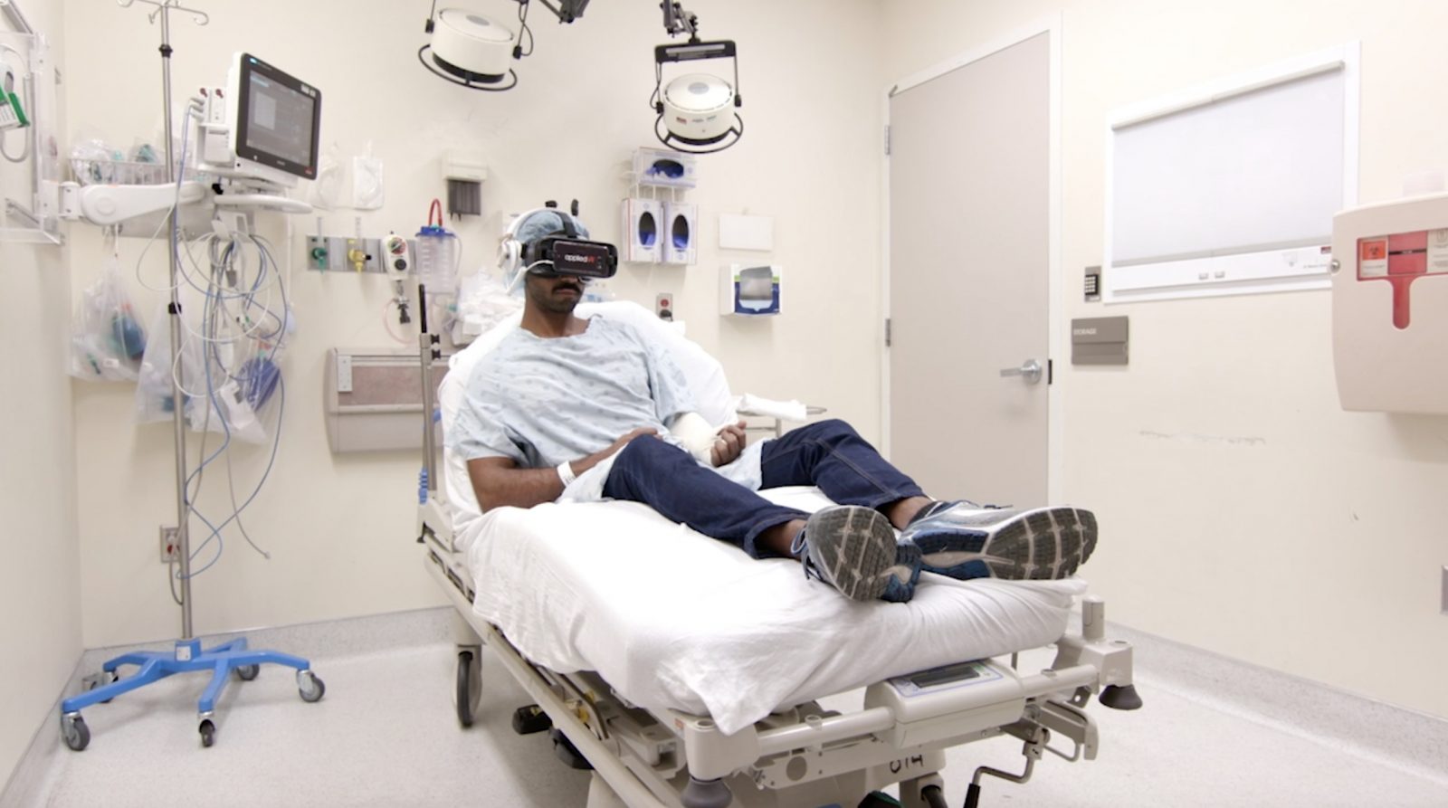 Case Study: Delivering Better Patient Care with Virtual Reality ...